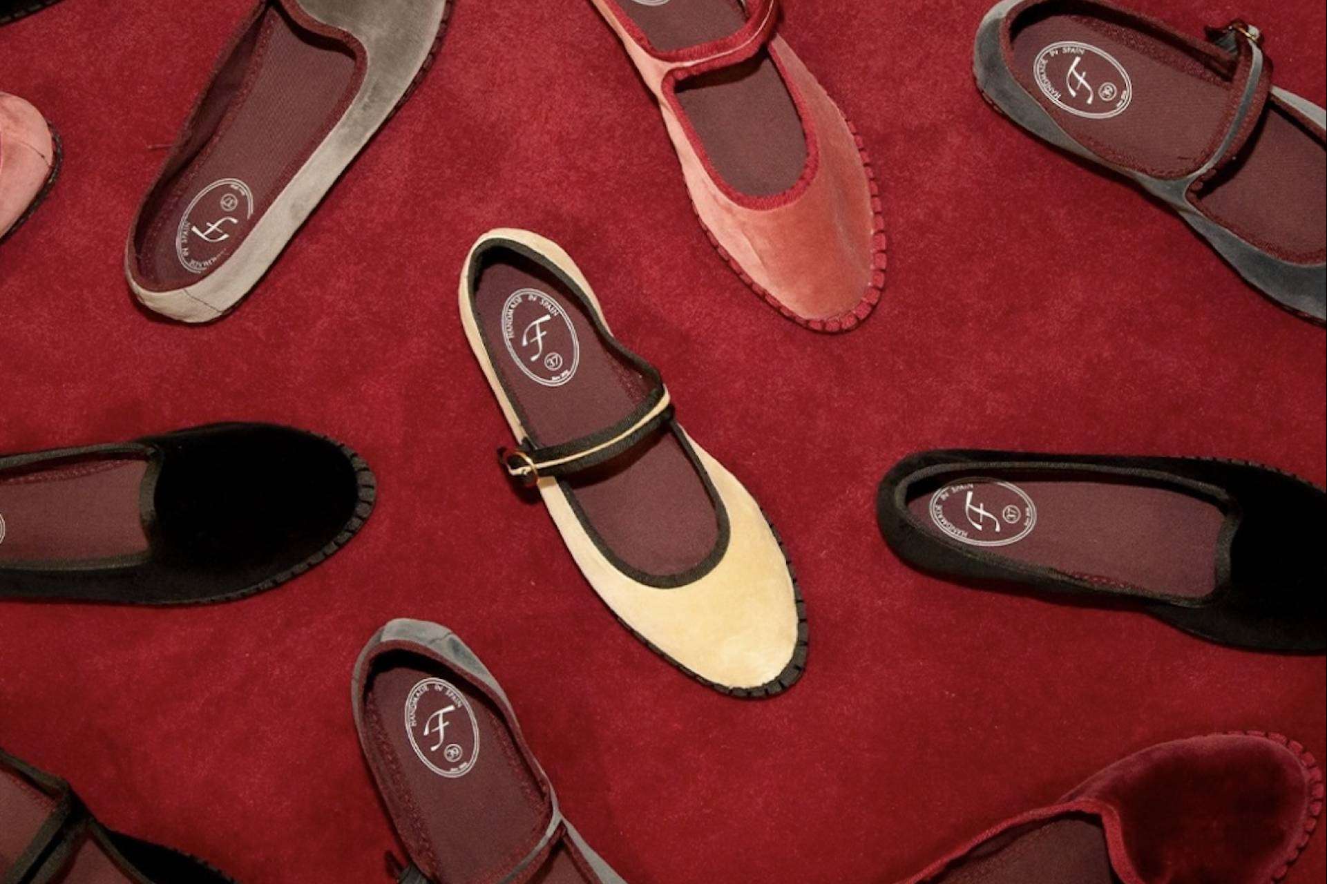 Colección de Flabelus inspirada en la Costa Brava, con Tretze Shoes ...