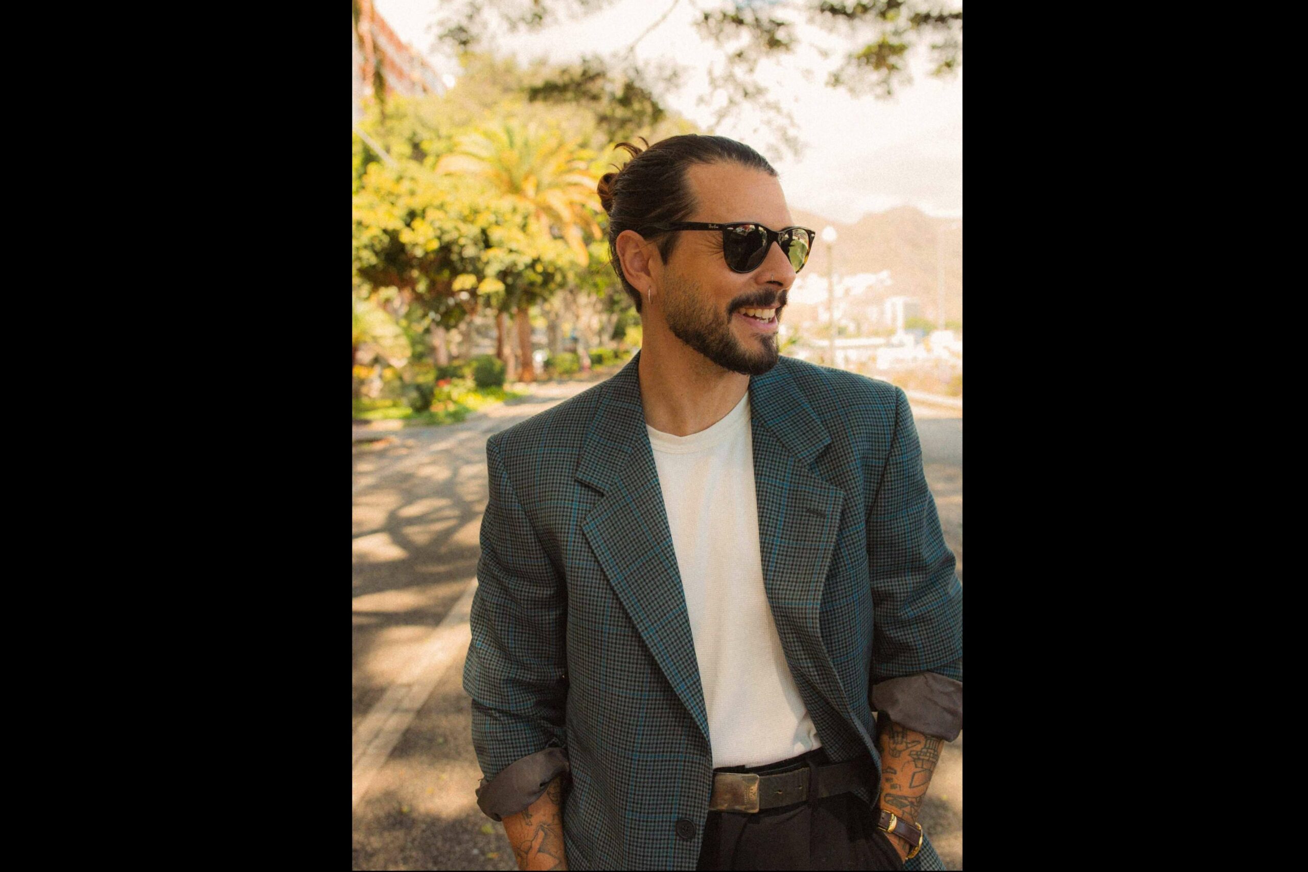 Álex Bencomo presenta 'Ni Medio Sentido' bajo el sello de Víctor Elías ...