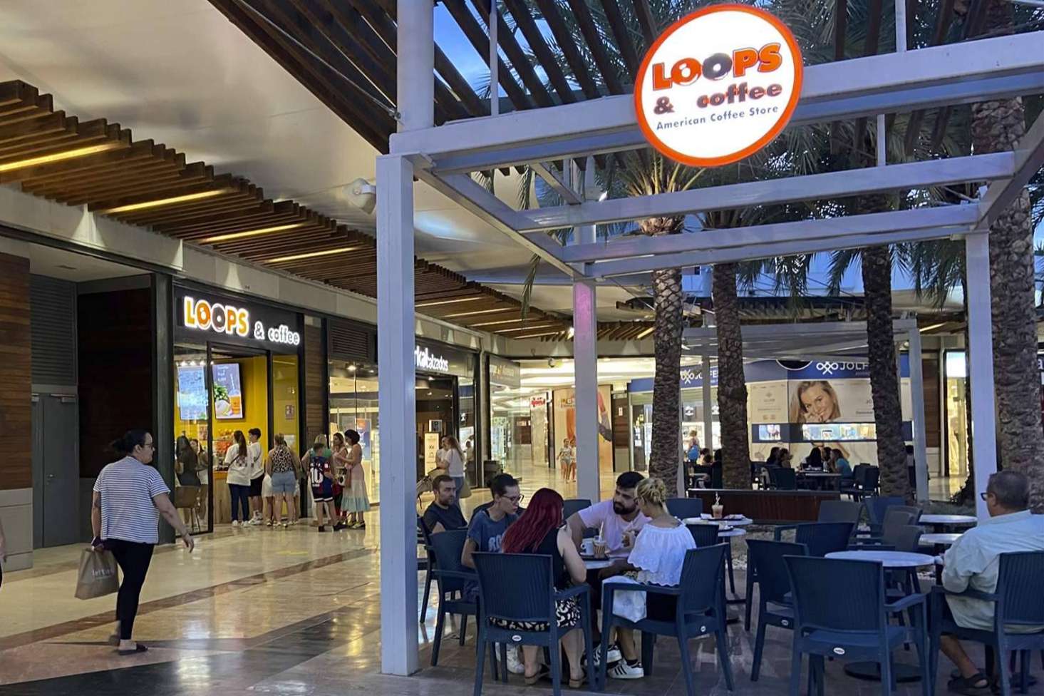 Loops & Coffee alcanza los 10M de Facturación en 2024 - Somos Economia