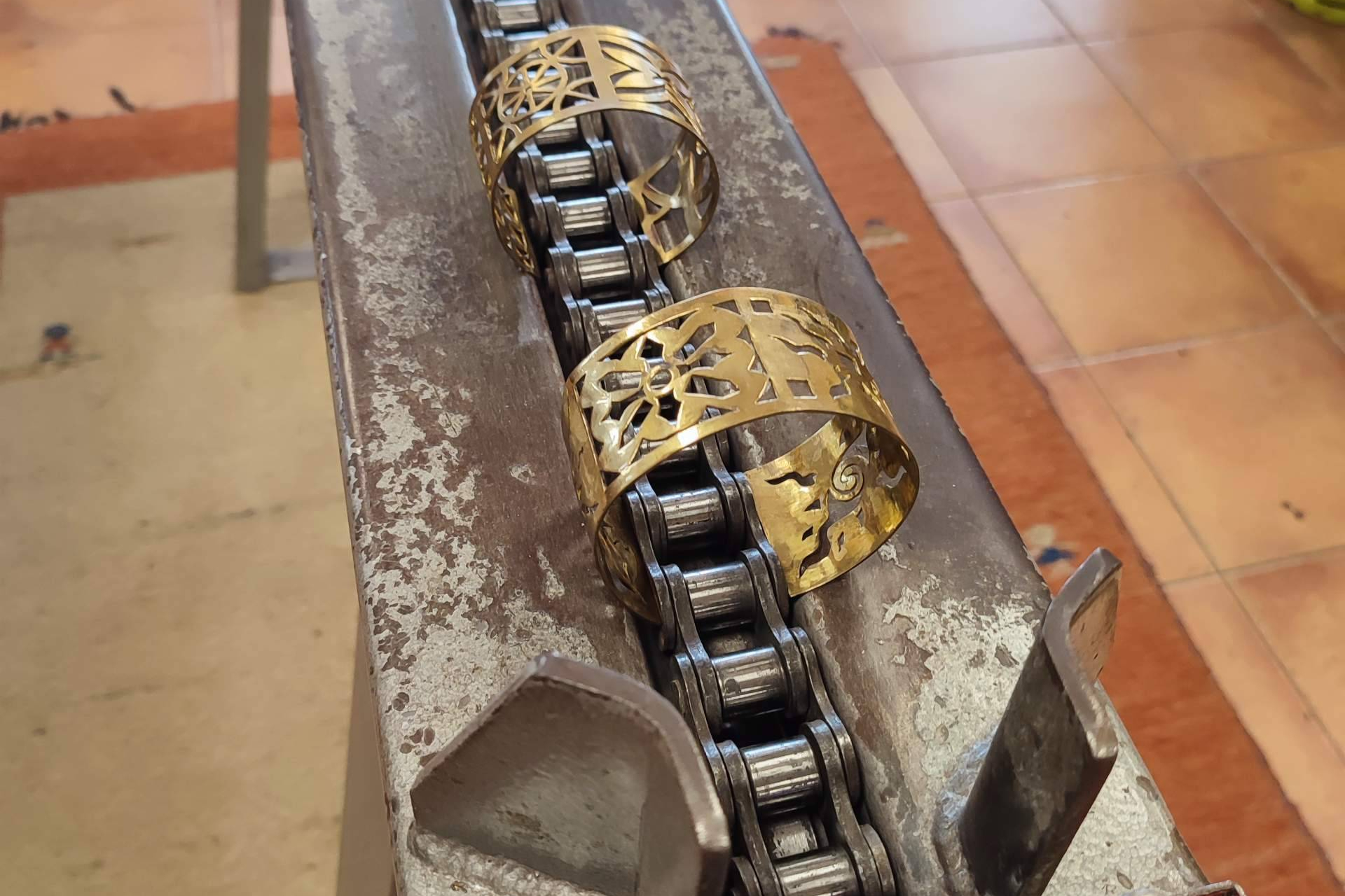 La Escuela T. de Joyería del ATLANTICO crea un método educativo cuyo ...